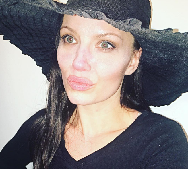 Melissa Baizen: la mujer de 34 años que es igual a Angelina Jolie