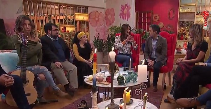 Médium Katara asustó a panelistas de “Bienvenidos” tras sentir vibras negativas