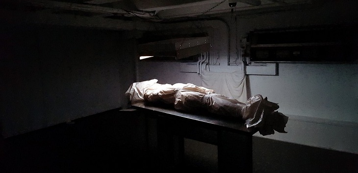 Aterrador: mujer declarada fallecida abrió los ojos momentos antes de ...