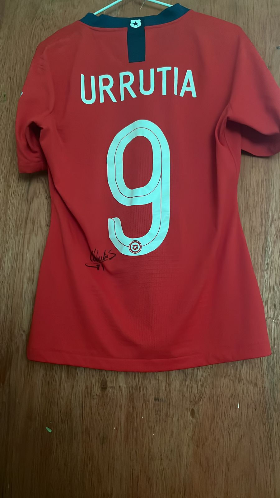 De Brereton, Sanchéz y Endler: conoce las camisetas que se rematan en ...