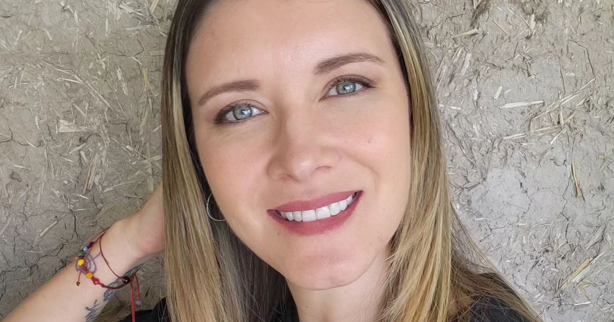 La aplaudida respuesta de Carla Jara a mujer que la cuestionó y ...